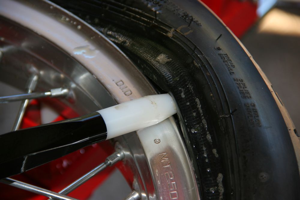 Harbor Freight MC tire changer - making it actually work | DO THE TON